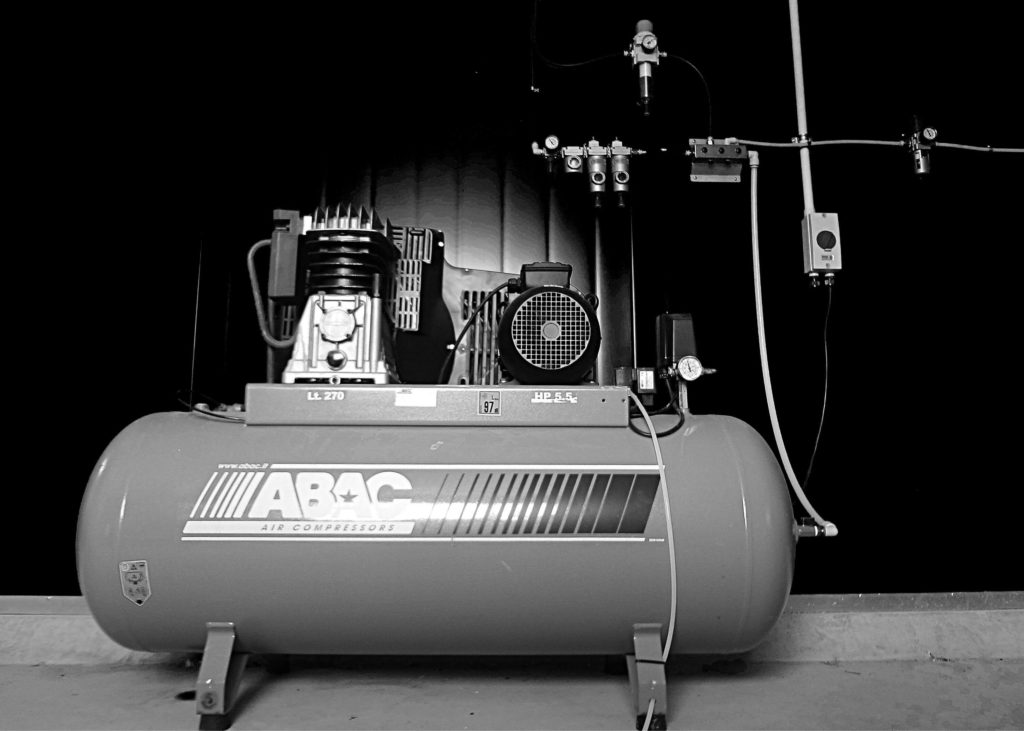 air-compressor-bw - Read Industrial - Servicing New Zealand's dairy ...